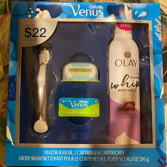 VENUS | Other | Venus Gillette Shaving Kit | Poshmark